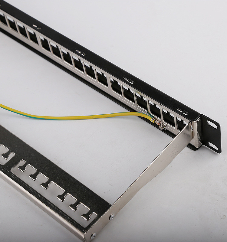 1U 24 Port STP Patch Panel RJ45 Rack Mount Cat6 Patch Panel Kosong